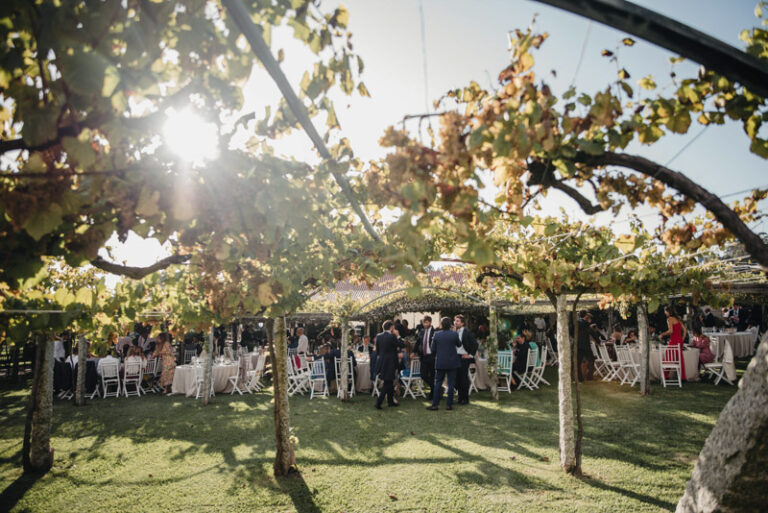 La boda de Victoria y Borja en Cambados - A todo Confetti - Blog de ...